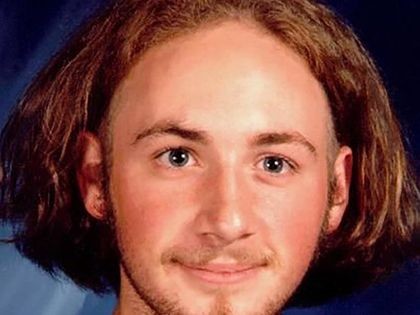 Adam Hollinger's Instagram, Twitter & Facebook on IDCrawl